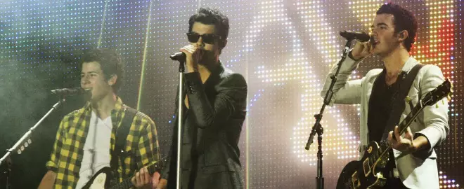 Jonas Brothers fl-Ekwador