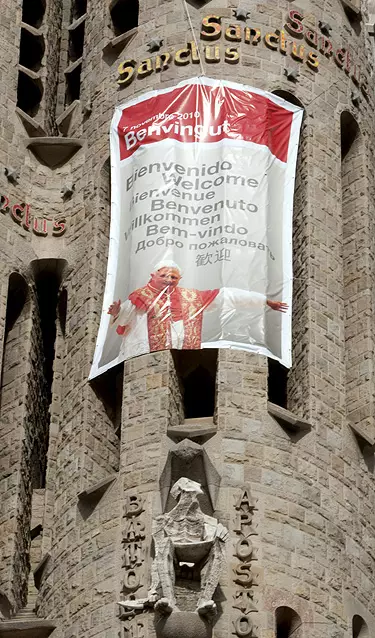 Påven Benedikt XVI besöker Barcelona