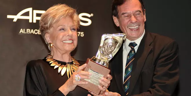 Lola Herrera recibe o Premio Pepe Isbert