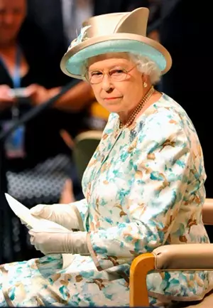 U-Elizabeth II, ukumkanikazi waseNgilani