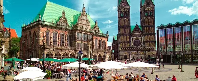 bremen town hall square