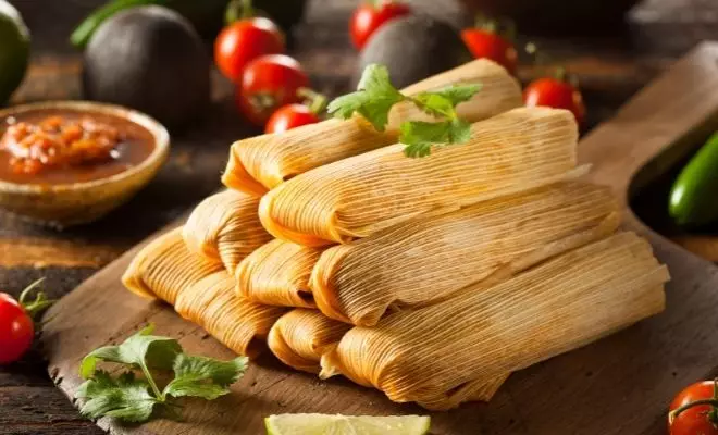Triky, jak udržet tamales šťavnaté a chutné jako první den