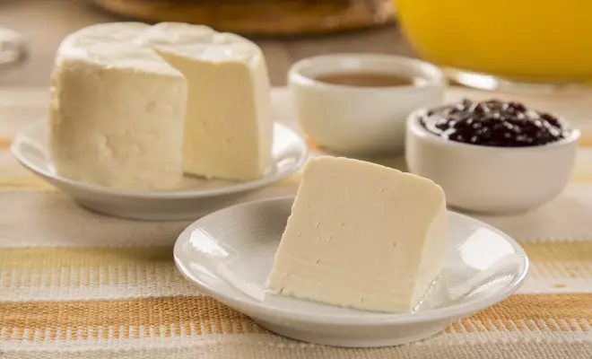 Ecco come dovresti conservare il formaggio fresco