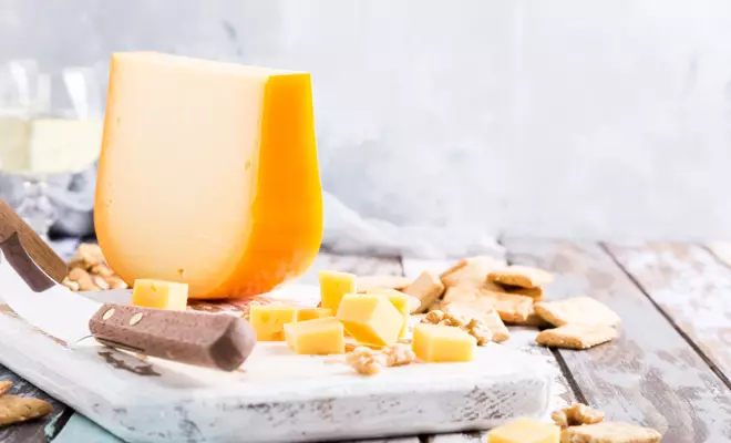 숙성된 치즈를 보존하는 방법