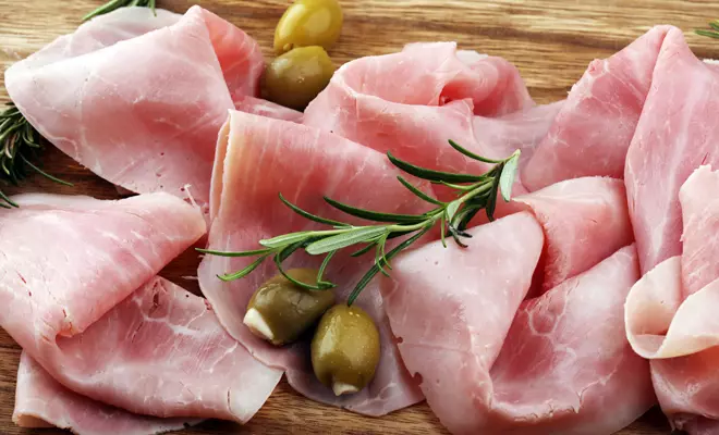 Tricks to know how to preserve york or cooked ham