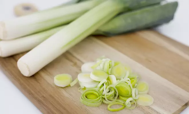 Useful tips for preserving leeks (fresh, canned or frozen)
