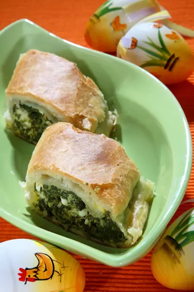 Spinach puff pastry