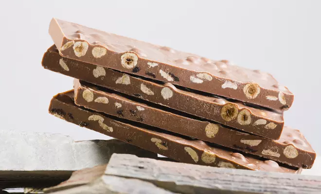 Çölyak hastaları için çikolatalı nuga nasıl yapılır
