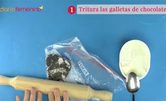Easyeňil desert reseptleri: şokolad truffles 1-nji ädim