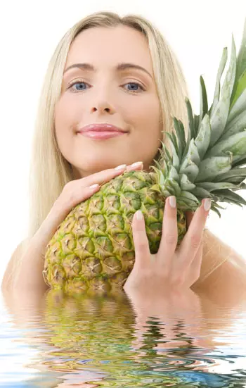 Lose three kilos in a week with the pineapple diet
