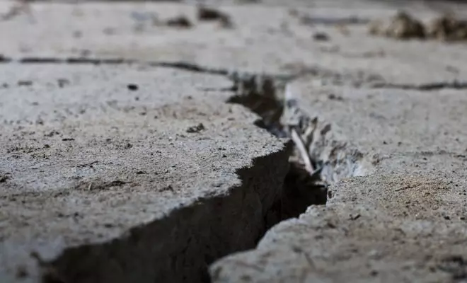 What does it mean to dream of an earthquake