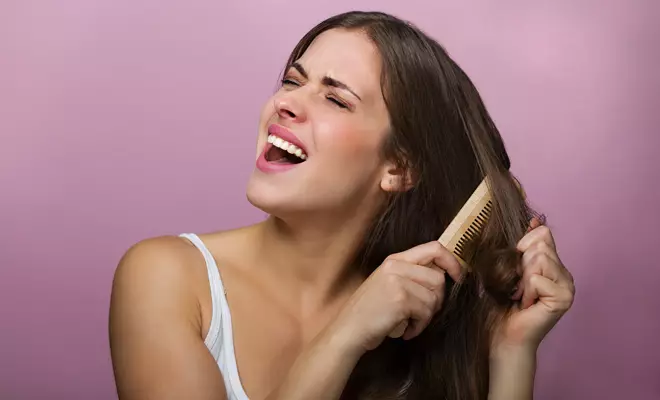 8 tips kanggo detangle rambute kanthi cepet tanpa break
