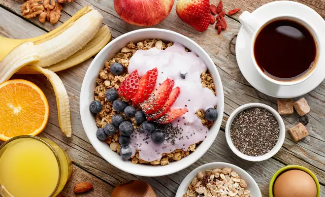 5 okusnih receptov za zajtrk s chia, da ostanete vitki