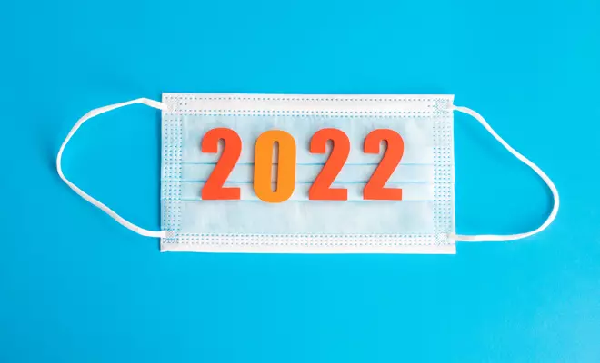 Sätze und Glückwünsche für das neue Jahr 2022 in einer Pandemie: viel Hoffnung