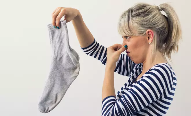 6 непогрешивих трикова да ваше чарапе поново буду беле