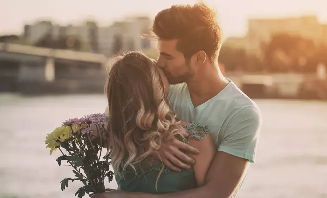 10 نشانه ضروری عشق که از طرف شریک زندگی خود نیاز دارید