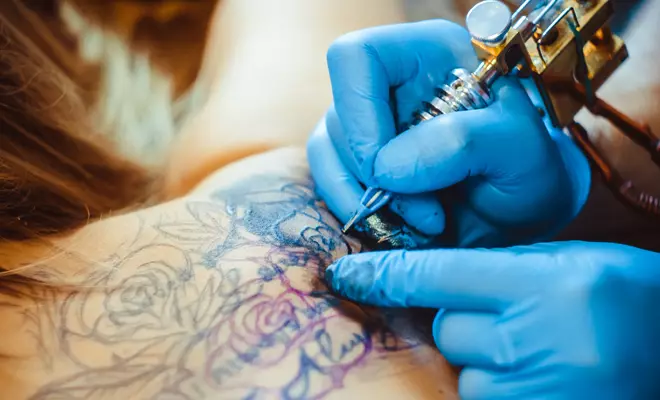 Ideal phrases to get a tattoo on your hip