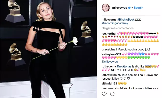 Een witte bloem voor feminisme bij de Grammy's van 2018