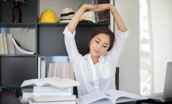 8 gewoontes wat jou vet maak in die kantoor
