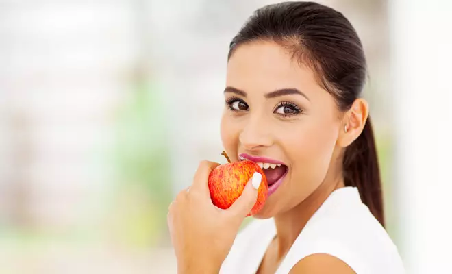 Fordeler og ulemper med å spise epler