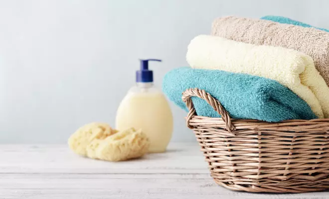The correct way to wash towels, are you doing it right?