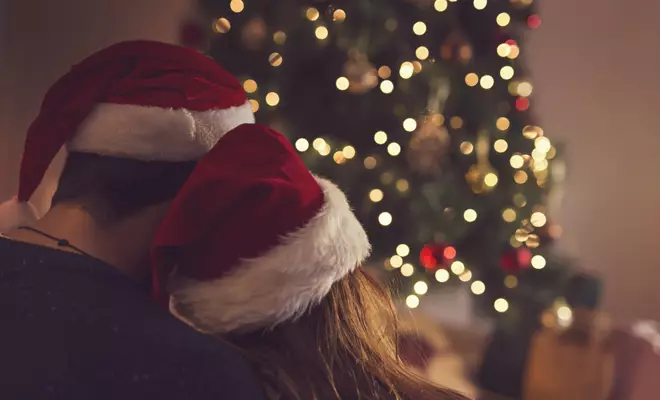 Božično-novoletna voščila in posvetila za vašega moža