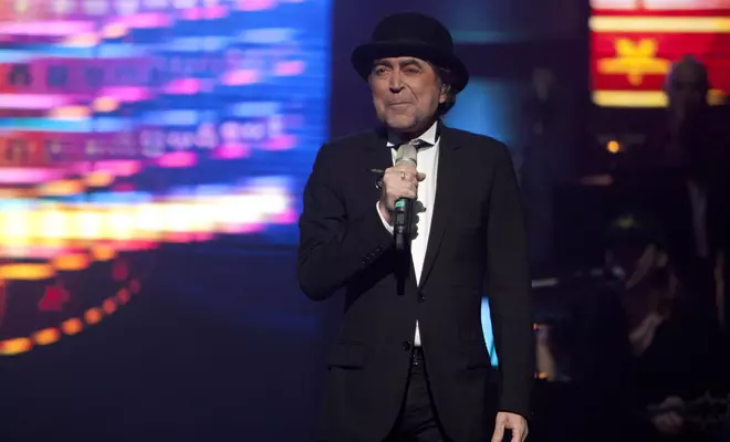 71 phrases from songs by Joaquín Sabina: verses that you will never forget