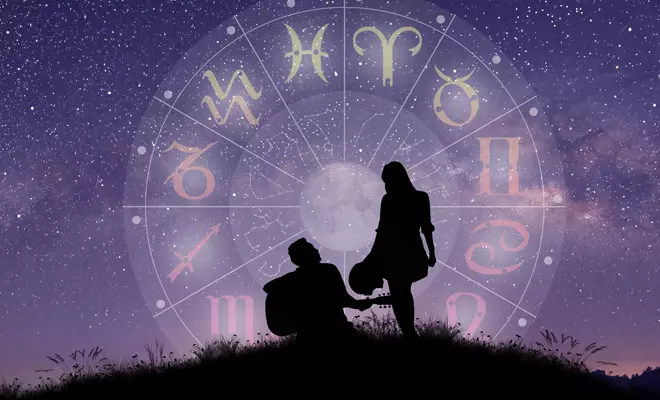 Horoskooppi: rakkauden Syövän kanssa parhaiten yhteensopivia merkkejä