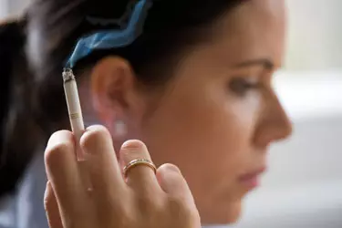 Lihoavatko naiset tupakoinnin lopettamisen jälkeen?