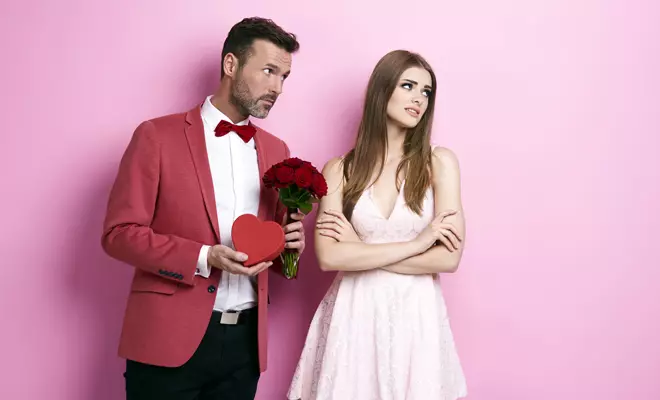 Детали кои не треба да ги давате на жената на Денот на вљубените