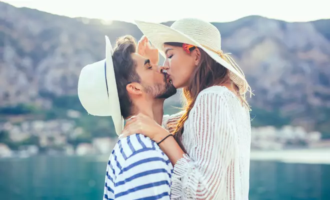 Faren for kyss: 9 sykdommer som overføres med spytt