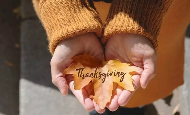 ການອະທິຖານເພື່ອຂອບໃຈພະເຈົ້າໃນວັນ Thanksgiving