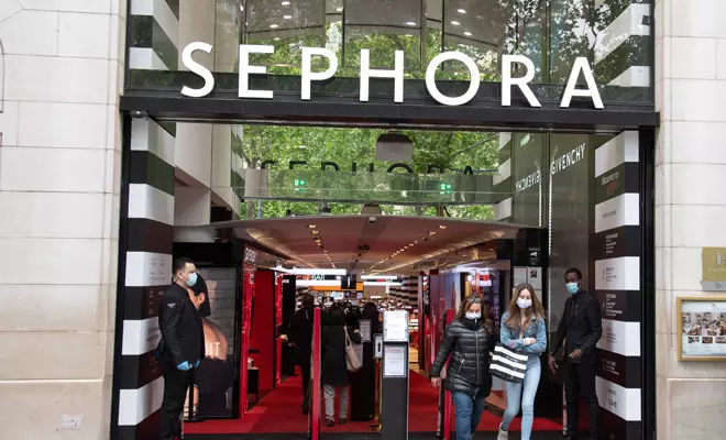 How to make a return at Sephora
