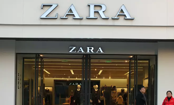 Zara හි ආපසු පැමිණීමේ පියවර
