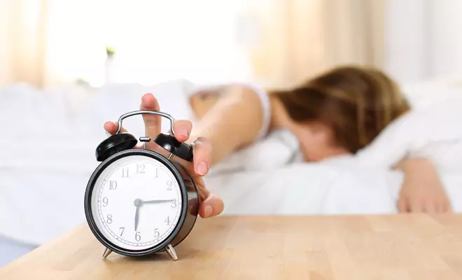 Những điều bạn nên biết để không trì hoãn báo thức vào mỗi buổi sáng nữa