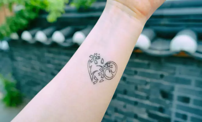 Quelle interprétation ont les tatouages de cœur?