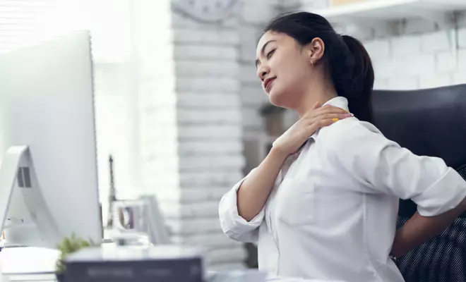 腰痛：不快感を治療するためにどの医師に診てもらうべきか