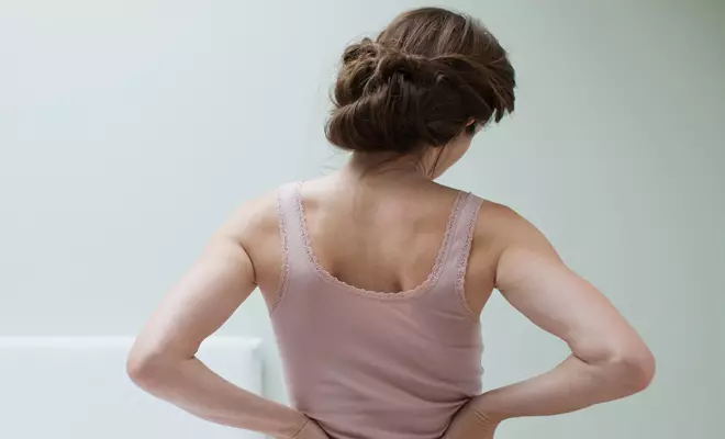 Como aliviar a dor nas costas despois do parto