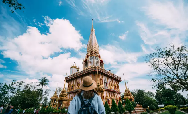 מה אתה צריך לקחת במזוודה שלך אם אתה נוסע לתאילנד?