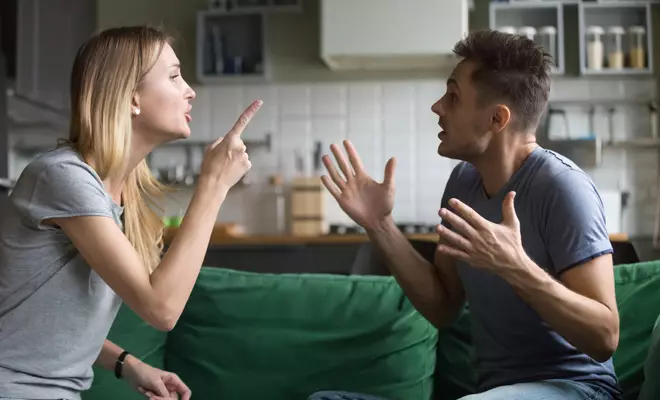 Škodlivé frázy, ktoré by ste partnerovi v hádke nemali povedať