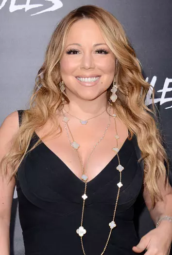 Mariah Carey: stranbêjek di tengahiyê de ye