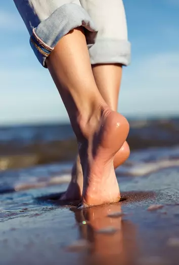رنگ پاهای شما می تواند نشان دهنده سلامتی شما باشد