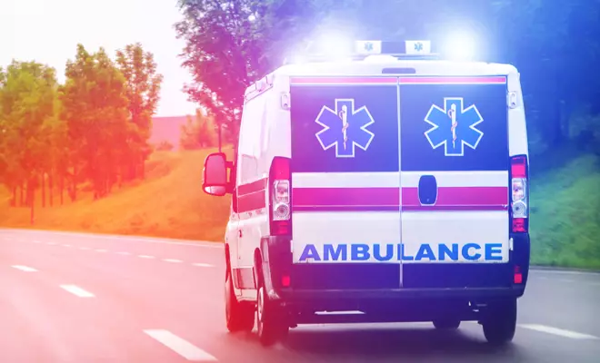 Droom jy van 'n ambulans: het jy hulp nodig of moet jy iemand ondersteun?