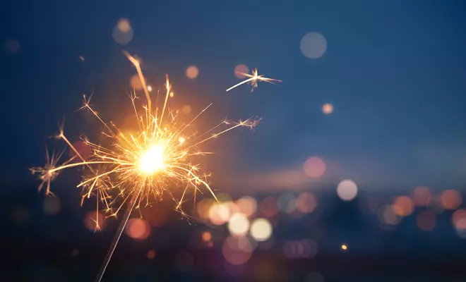 The meaning of dreaming of sparklers